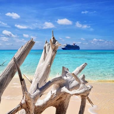 The Bahamas in April: The Ultimate Traveler's Guide