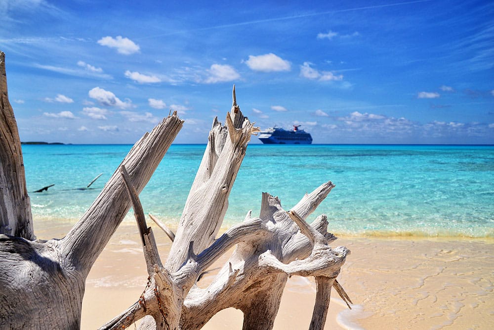 The Bahamas in March: The Ultimate Traveler's Guide - Roundtript