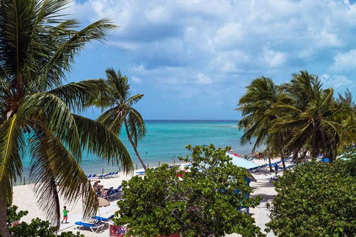 The Bahamas in July: The Ultimate Traveler's Guide