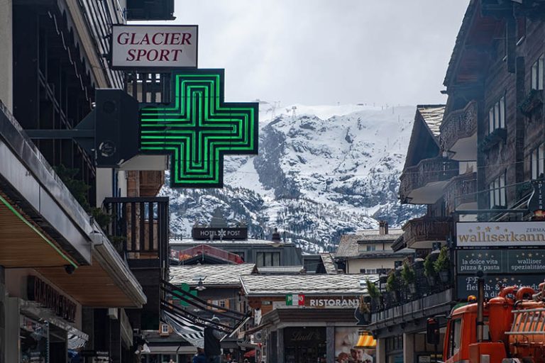 Switzerland in April: Everything You Need to Know